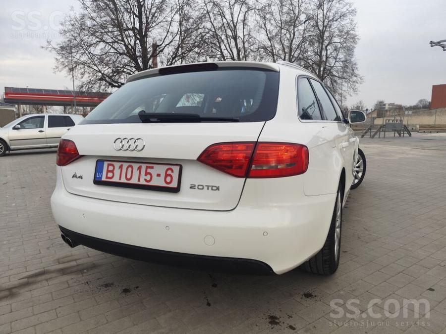 Balts Audi A4 2008 Rēzekne, ar dzinēja tilpumu 2.00 L un nobraukumu 303 tūkst. km par 4900 €, foto 9 vietnē AUTOMOTO.COM.LV