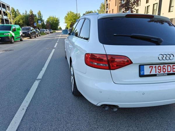 Balts Audi A4 2008 Viļņa, ar dzinēja tilpumu 1.97 L un nobraukumu 275 tūkst. km par 4200 €, foto 6 vietnē AUTOMOTO.COM.LV