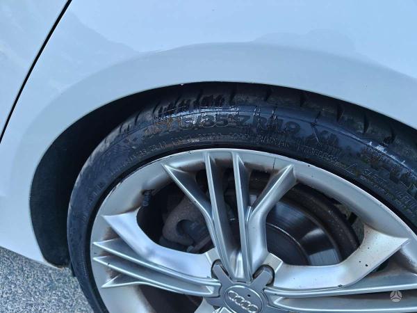Balts Audi A4 2008 Viļņa, ar dzinēja tilpumu 1.97 L un nobraukumu 275 tūkst. km par 4200 €, foto 9 vietnē AUTOMOTO.COM.LV