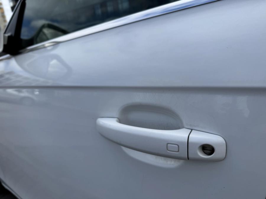 Balts Audi A4 2008 Rīga, ar dzinēja tilpumu 2.00 L un nobraukumu 330 tūkst. km par 4990 €, foto 4 vietnē AUTOMOTO.COM.LV