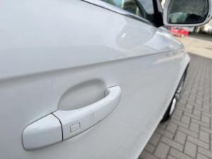 Balts Audi A4 2008 Rīga, ar dzinēja tilpumu 2.00 L un nobraukumu 330 tūkst. km par 4990 €, foto 12 vietnē AUTOMOTO.COM.LV