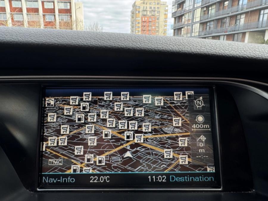 Balts Audi A4 2008 Rīga, ar dzinēja tilpumu 2.00 L un nobraukumu 330 tūkst. km par 4990 €, foto 21 vietnē AUTOMOTO.COM.LV