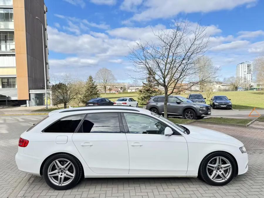 White Audi A4 2008 in Riga, with an engine capacity of 2.00 L and mileage of 330 thousand km for 4990 €, photo 3 on AUTOMOTO.COM.LV
