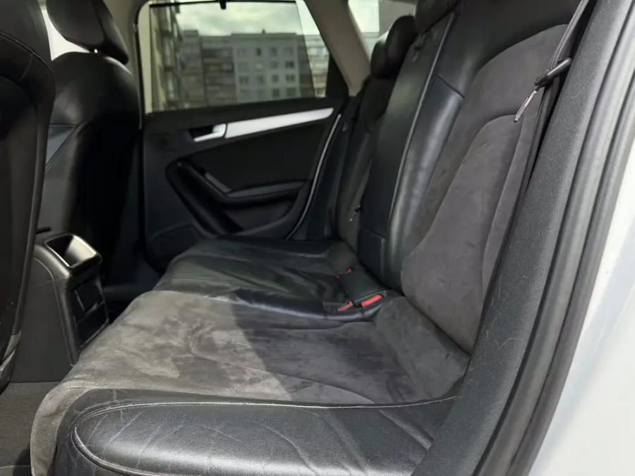 White Audi A4 2008 in Riga, with an engine capacity of 2.00 L and mileage of 330 thousand km for 4990 €, photo 15 on AUTOMOTO.COM.LV