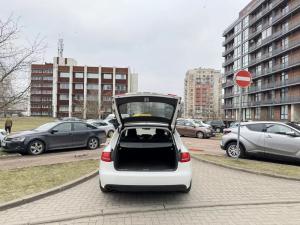 White Audi A4 2008 in Riga, with an engine capacity of 2.00 L and mileage of 266 thousand km for 4690 €, photo 8 on AUTOMOTO.COM.LV