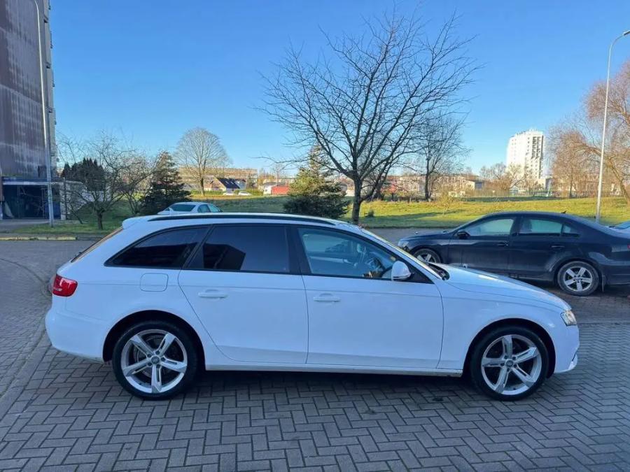 White Audi A4 2008 in Riga, with an engine capacity of 2.00 L and mileage of 345 thousand km for 5990 €, photo 3 on AUTOMOTO.COM.LV