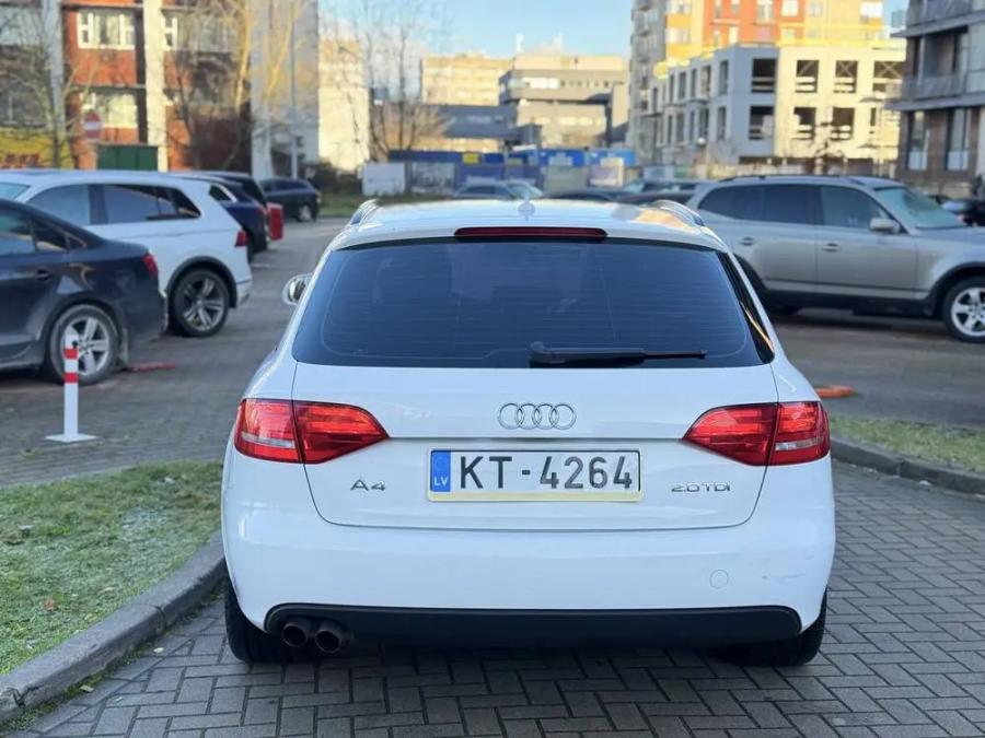 White Audi A4 2008 in Riga, with an engine capacity of 2.00 L and mileage of 345 thousand km for 5990 €, photo 5 on AUTOMOTO.COM.LV