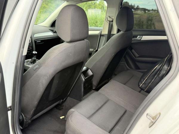Balts Audi A4 2008 Viļņa, ar dzinēja tilpumu 1.80 L un nobraukumu 352 tūkst. km par 2750 €, foto 8 vietnē AUTOMOTO.COM.LV
