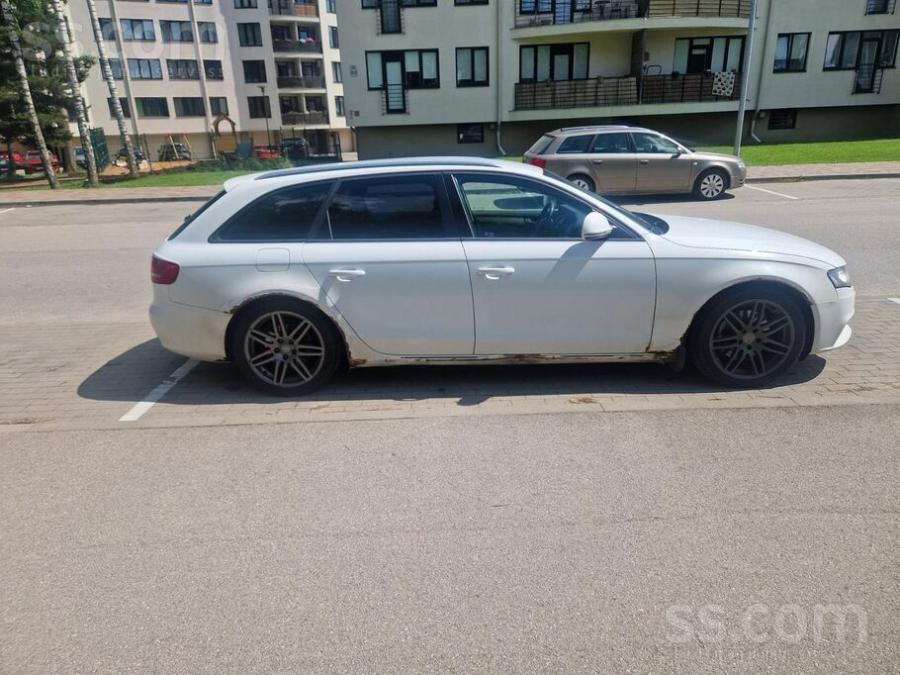 White Audi A4 2008 in Riga, with an engine capacity of 1.80 L and mileage of 0 thousand km for 3200 €, photo 6 on AUTOMOTO.COM.LV