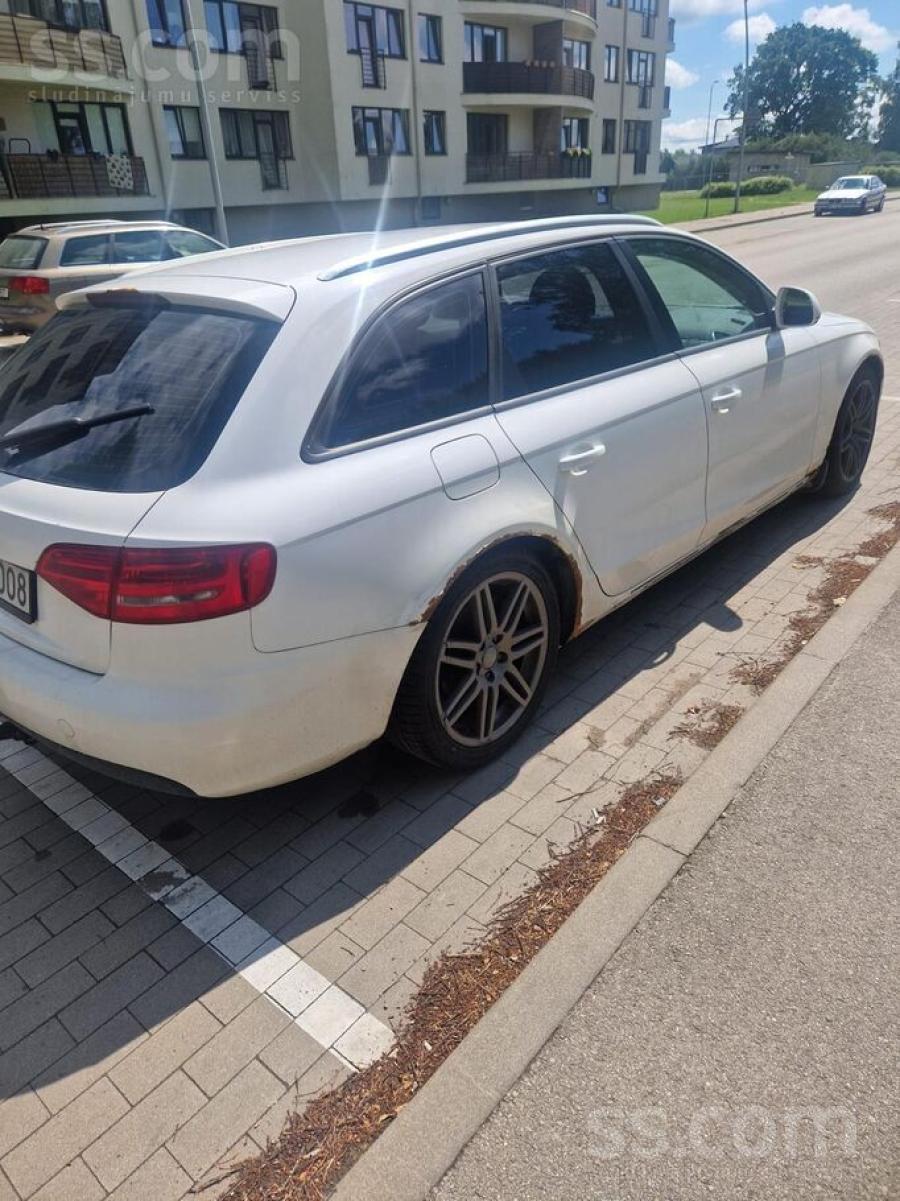 White Audi A4 2008 in Riga, with an engine capacity of 1.80 L and mileage of 0 thousand km for 3200 €, photo 8 on AUTOMOTO.COM.LV