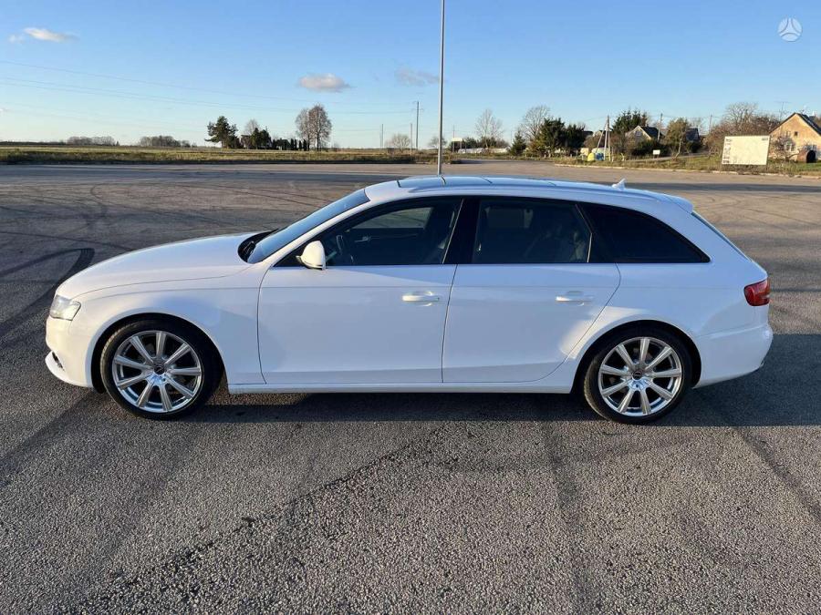 White Audi A4 2008 in Raseiniai, with an engine capacity of 2.97 L and mileage of 313 thousand km for 6650 €, photo 4 on AUTOMOTO.COM.LV