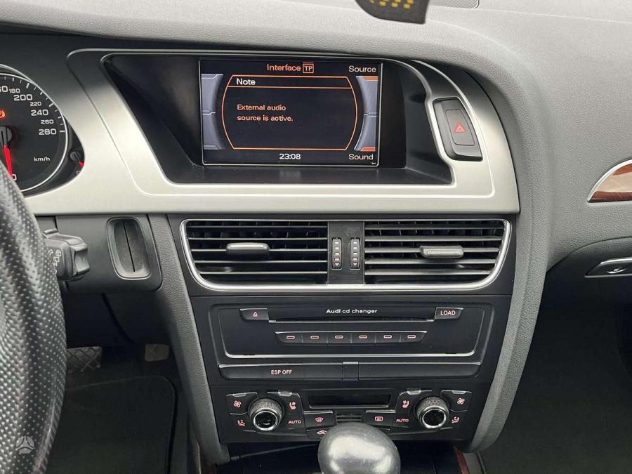 White Audi A4 2008 in Raseiniai, with an engine capacity of 2.97 L and mileage of 313 thousand km for 6650 €, photo 15 on AUTOMOTO.COM.LV