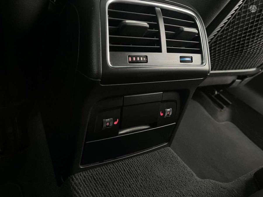 White Audi A4 2008 in Raseiniai, with an engine capacity of 2.97 L and mileage of 313 thousand km for 6650 €, photo 26 on AUTOMOTO.COM.LV