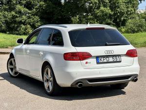 Balts Audi A4 2008 Viļņa, ar dzinēja tilpumu 1.98 L un nobraukumu 300 tūkst. km par 2300 €, foto 7 vietnē AUTOMOTO.COM.LV