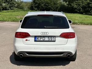 Balts Audi A4 2008 Viļņa, ar dzinēja tilpumu 1.98 L un nobraukumu 300 tūkst. km par 2300 €, foto 8 vietnē AUTOMOTO.COM.LV