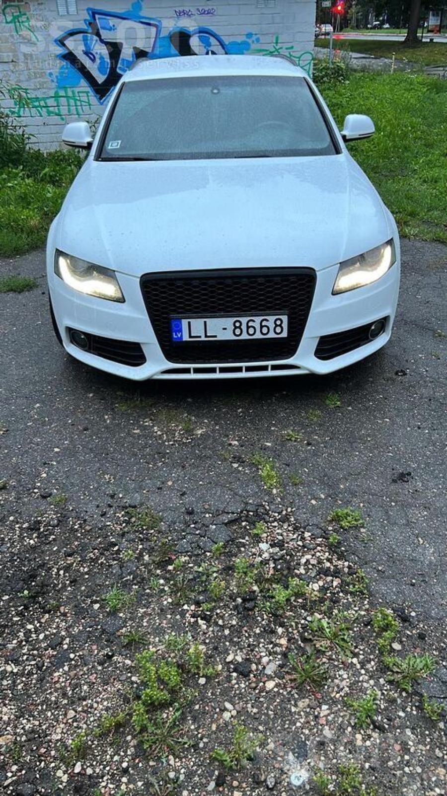 White Audi A4 2008 in Riga, with an engine capacity of 2.00 L and mileage of 235 thousand km for 6200 €, photo 7 on AUTOMOTO.COM.LV