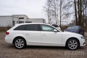 White Audi A4 2009 in Liepaja, with an engine capacity of 3.00 L and mileage of 305 thousand km for 6800 €, photo 4 on AUTOMOTO.COM.LV