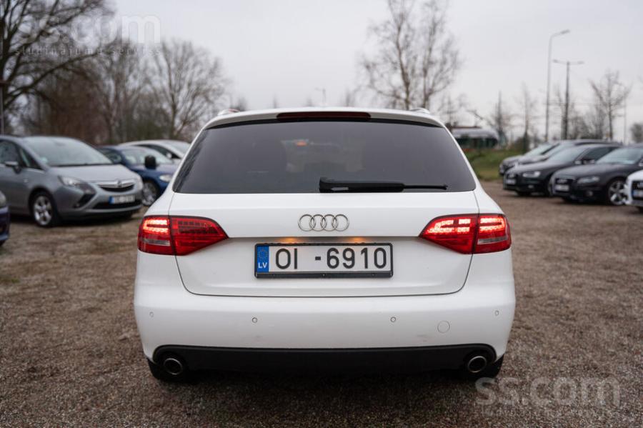 White Audi A4 2009 in Liepaja, with an engine capacity of 3.00 L and mileage of 305 thousand km for 6800 €, photo 6 on AUTOMOTO.COM.LV