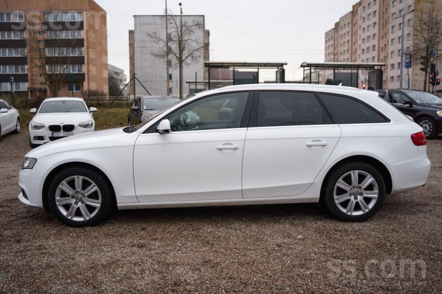 White Audi A4 2009 in Liepaja, with an engine capacity of 3.00 L and mileage of 305 thousand km for 6800 €, photo 8 on AUTOMOTO.COM.LV