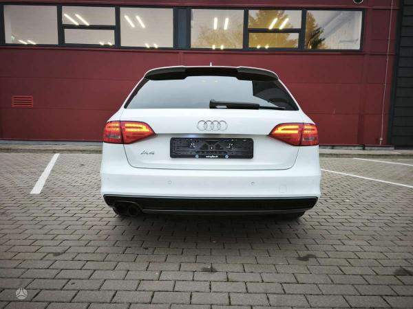 White Audi A4 2009 in Kaunas, with an engine capacity of 1.98 L and mileage of 134 thousand km for 5450 €, photo 4 on AUTOMOTO.COM.LV