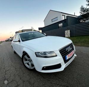 Balts Audi A4 2009 Viļņa, ar dzinēja tilpumu 2.70 L un nobraukumu 300 tūkst. km par 4490 €, foto  vietnē AUTOMOTO.COM.LV