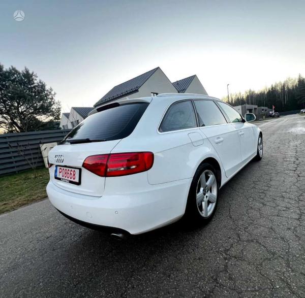 White Audi A4 2009 in Vilnius, with an engine capacity of 2.70 L and mileage of 300 thousand km for 4490 €, photo 8 on AUTOMOTO.COM.LV