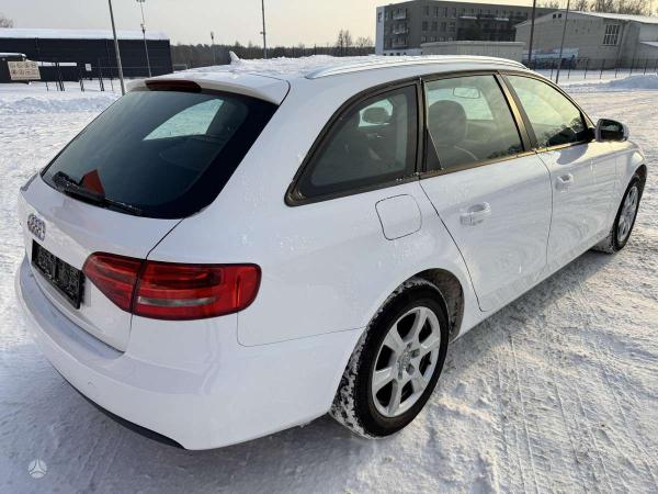 Balts Audi A4 2009 Prienai, ar dzinēja tilpumu 2.00 L un nobraukumu 324 tūkst. km par 3950 €, foto 5 vietnē AUTOMOTO.COM.LV