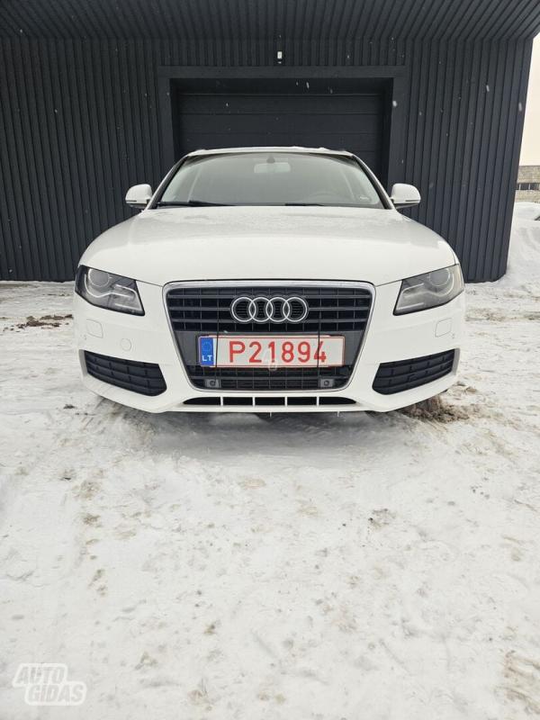 White Audi A4 2009 in Visaginas, with an engine capacity of 2.00 L and mileage of 357 thousand km for 4200 €, photo 8 on AUTOMOTO.COM.LV