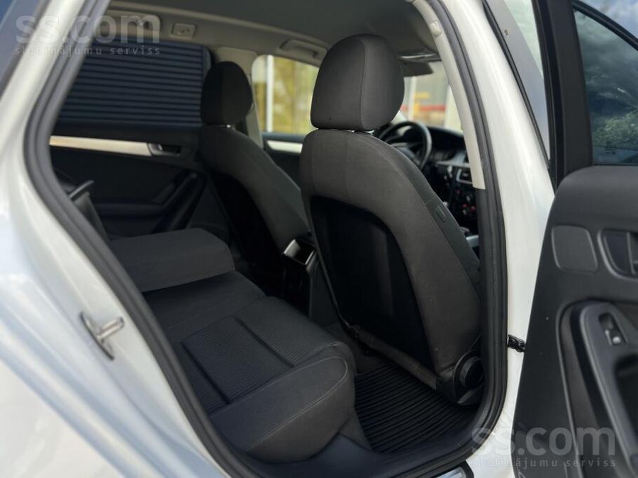 Balts Audi A4 2009 Jēkabpils, ar dzinēja tilpumu 2.00 L un nobraukumu 246 tūkst. km par 6700 €, foto 15 vietnē AUTOMOTO.COM.LV