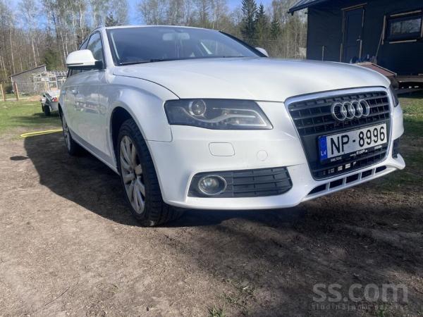 Balts Audi A4 2009 Ogre, ar dzinēja tilpumu 2.00 L un nobraukumu 387 tūkst. km par 4600 €, foto 1 vietnē AUTOMOTO.COM.LV