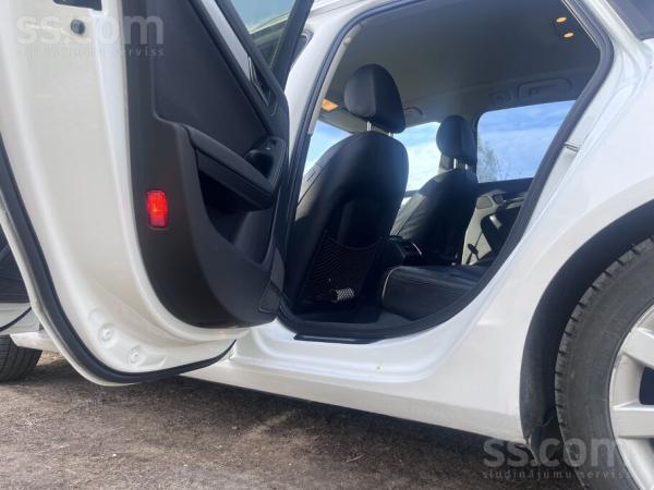 Balts Audi A4 2009 Ogre, ar dzinēja tilpumu 2.00 L un nobraukumu 387 tūkst. km par 4600 €, foto 9 vietnē AUTOMOTO.COM.LV