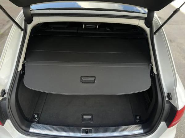 White Audi A4 2009 in Jekabpils, with an engine capacity of 2.00 L and mileage of 246 thousand km for 6700 €, photo 8 on AUTOMOTO.COM.LV