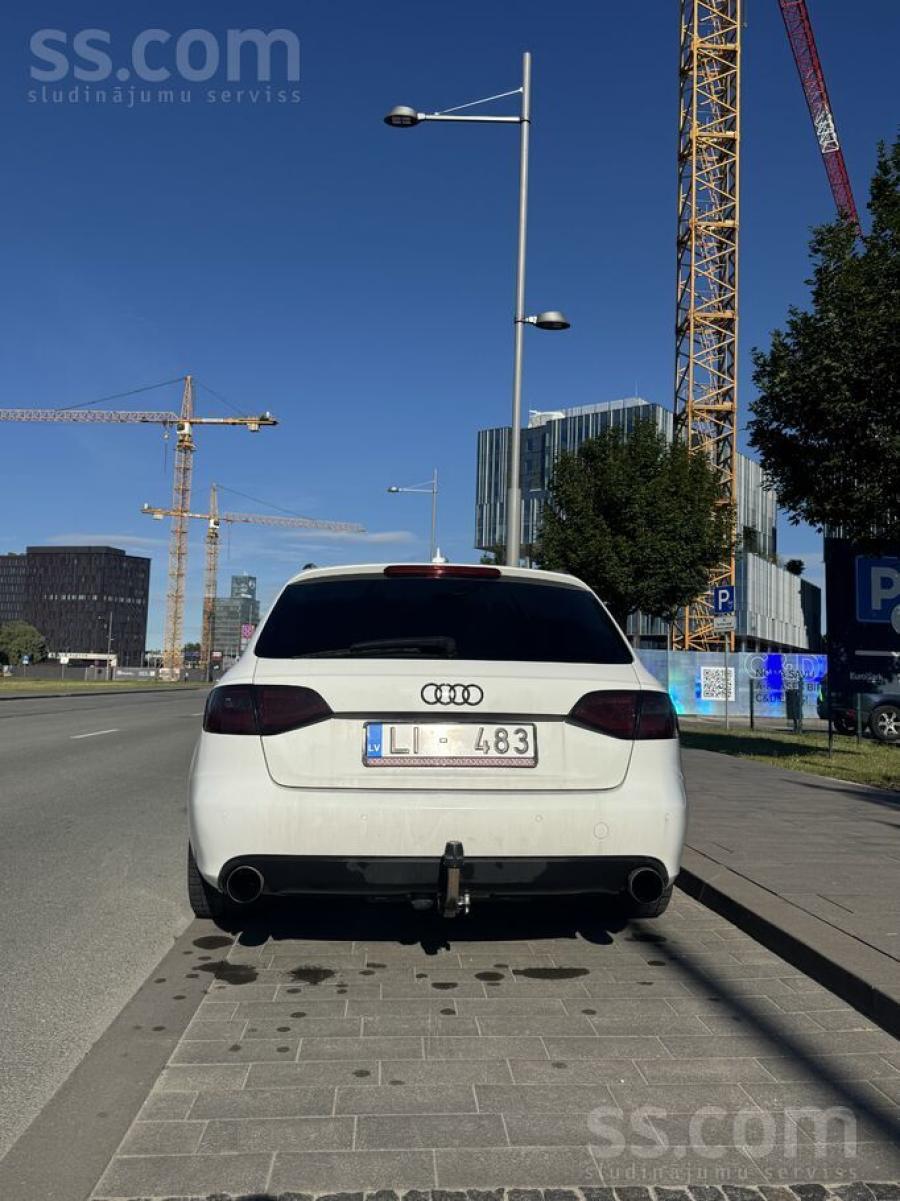 Balts Audi A4 2009 Rīga, ar dzinēja tilpumu 2.70 L un nobraukumu 311 tūkst. km par 4700 €, foto 4 vietnē AUTOMOTO.COM.LV