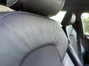 White Audi A4 2009 in Riga, with an engine capacity of 2.00 L and mileage of 293 thousand km for 4990 €, photo 12 on AUTOMOTO.COM.LV