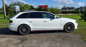 Balts Audi A4 2009 Kauņa, ar dzinēja tilpumu 2.70 L un nobraukumu 319 tūkst. km par 5200 €, foto 21 vietnē AUTOMOTO.COM.LV