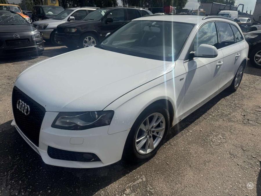 Balts Audi A4 2009 Marijampole, ar dzinēja tilpumu 2.00 L un nobraukumu 500 tūkst. km par 2900 €, foto 1 vietnē AUTOMOTO.COM.LV