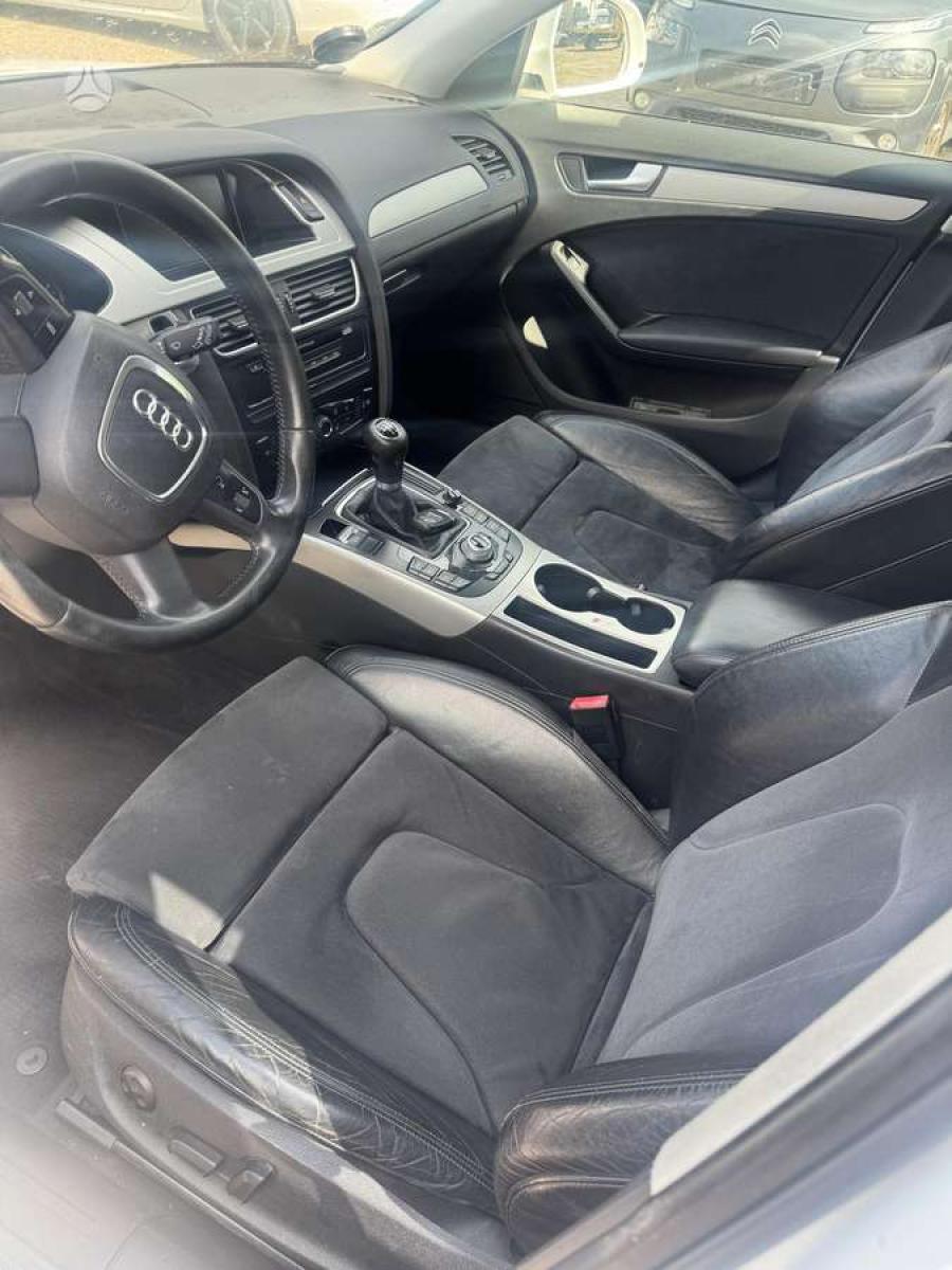Balts Audi A4 2009 Marijampole, ar dzinēja tilpumu 2.00 L un nobraukumu 500 tūkst. km par 2900 €, foto 6 vietnē AUTOMOTO.COM.LV