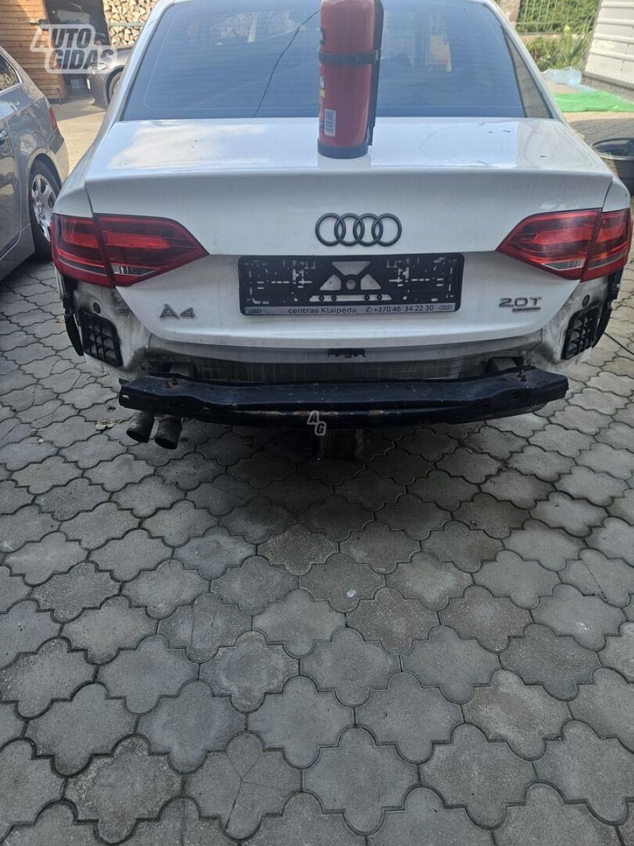 Balts Audi A4 2009 Panevēža, ar dzinēja tilpumu 2.00 L un nobraukumu 250 tūkst. km par 450 €, foto 1 vietnē AUTOMOTO.COM.LV