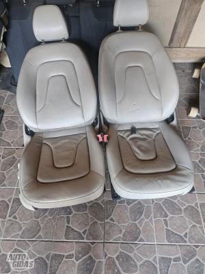 Balts Audi A4 2009 Panevēža, ar dzinēja tilpumu 2.00 L un nobraukumu 250 tūkst. km par 450 €, foto 4 vietnē AUTOMOTO.COM.LV