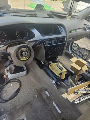 Balts Audi A4 2009 Panevēža, ar dzinēja tilpumu 2.00 L un nobraukumu 250 tūkst. km par 450 €, foto 8 vietnē AUTOMOTO.COM.LV