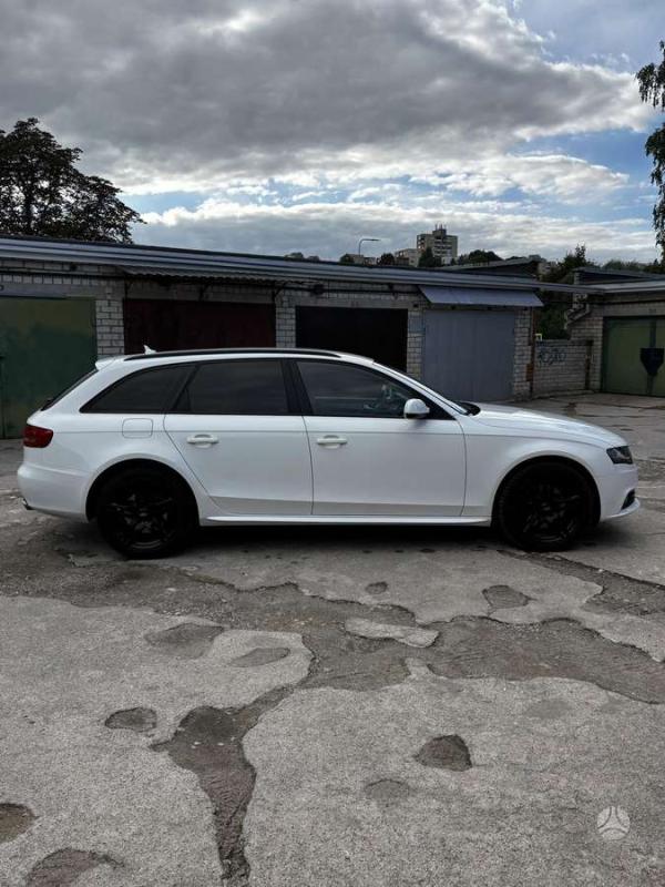 Balts Audi A4 2009 Jonava, ar dzinēja tilpumu 2.70 L un nobraukumu 305 tūkst. km par 5800 €, foto 5 vietnē AUTOMOTO.COM.LV