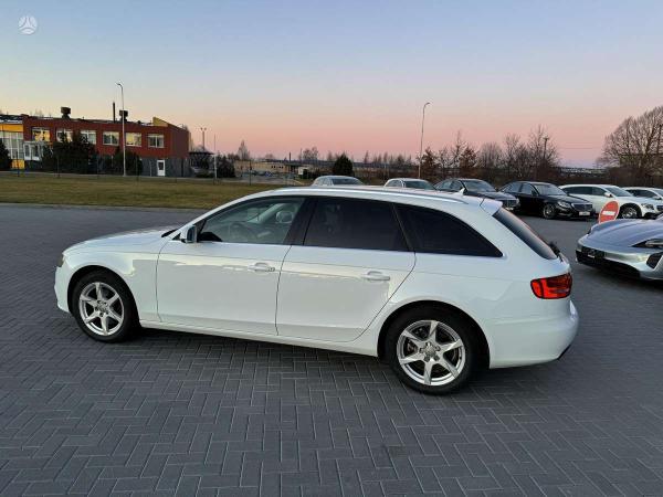 White Audi A4 2010 in Telschi, with an engine capacity of 1.97 L and mileage of 251 thousand km for 5500 €, photo 4 on AUTOMOTO.COM.LV