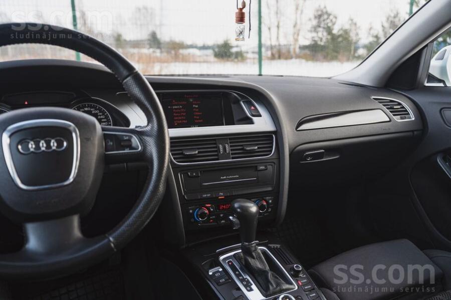 White Audi A4 2010 in Riga, with an engine capacity of 2.00 L and mileage of 390 thousand km for 5790 €, photo 18 on AUTOMOTO.COM.LV