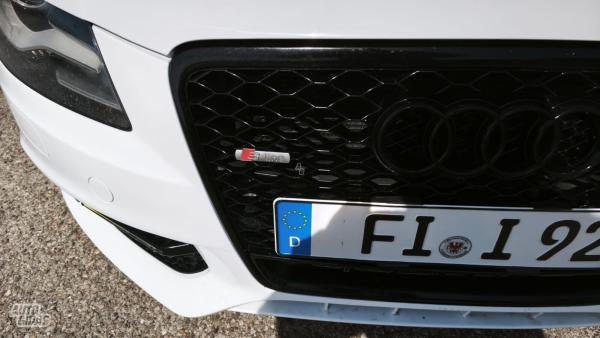 Balts Audi A4 2010 Marijampole, ar dzinēja tilpumu 3.00 L un nobraukumu 265 tūkst. km par 6700 €, foto 8 vietnē AUTOMOTO.COM.LV