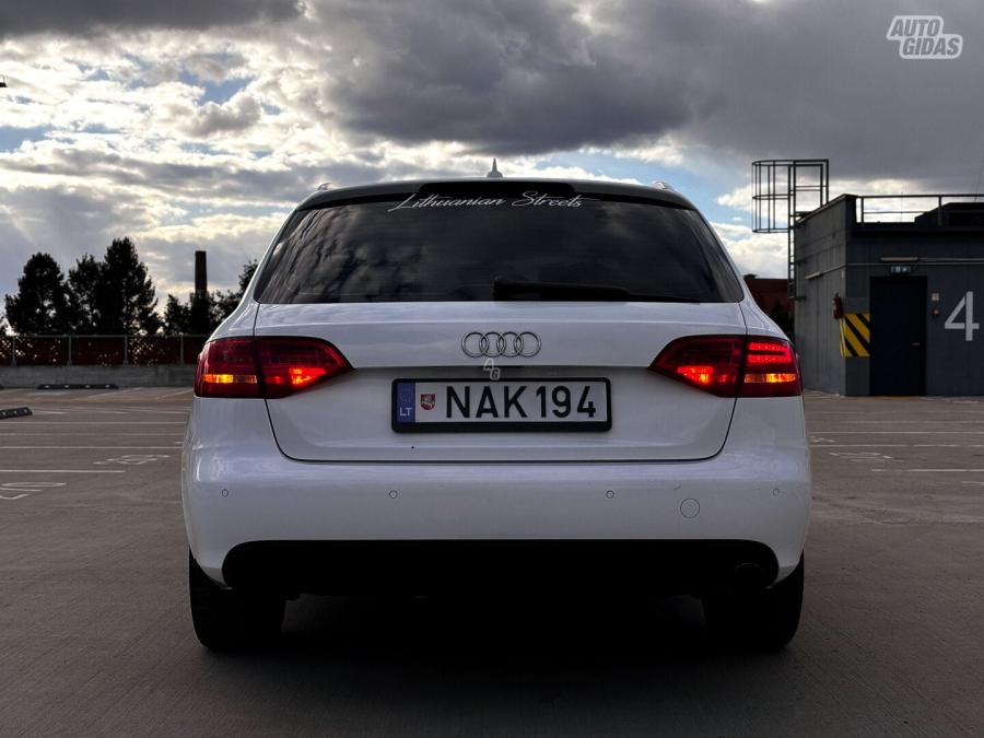 Balts Audi A4 2010 Kauņa, ar dzinēja tilpumu 2.00 L un nobraukumu 256 tūkst. km par 3500 €, foto 7 vietnē AUTOMOTO.COM.LV