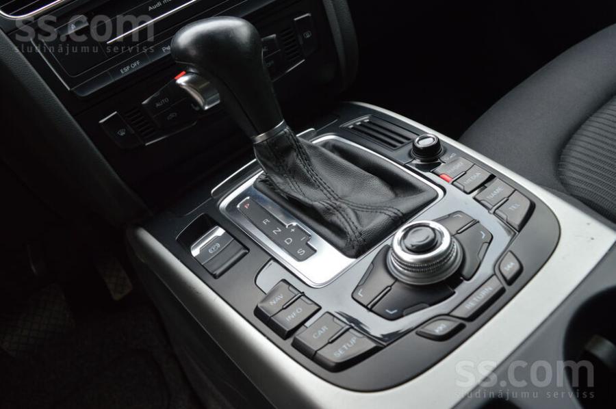 Balts Audi A4 2010 Dobele, ar dzinēja tilpumu 2.00 L un nobraukumu 315 tūkst. km par 5600 €, foto 20 vietnē AUTOMOTO.COM.LV
