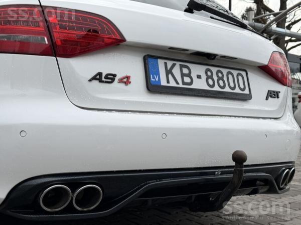 White Audi A4 2010 in Riga, with an engine capacity of 2.70 L and mileage of 451 thousand km for 5650 €, photo 2 on AUTOMOTO.COM.LV