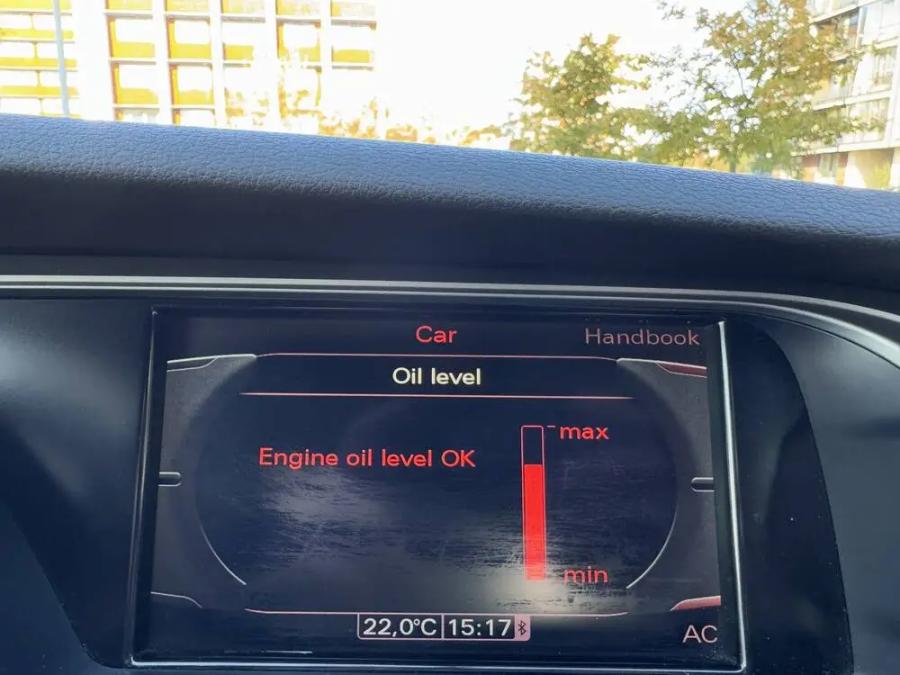 Balts Audi A4 2010 Rīga, ar dzinēja tilpumu 3.00 L un nobraukumu 342 tūkst. km par 5690 €, foto 15 vietnē AUTOMOTO.COM.LV
