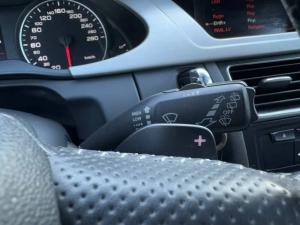 Balts Audi A4 2010 Rīga, ar dzinēja tilpumu 3.00 L un nobraukumu 342 tūkst. km par 5690 €, foto 24 vietnē AUTOMOTO.COM.LV