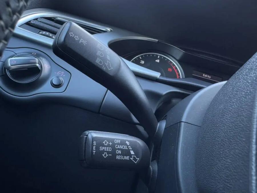 Balts Audi A4 2010 Rīga, ar dzinēja tilpumu 3.00 L un nobraukumu 342 tūkst. km par 5690 €, foto 26 vietnē AUTOMOTO.COM.LV